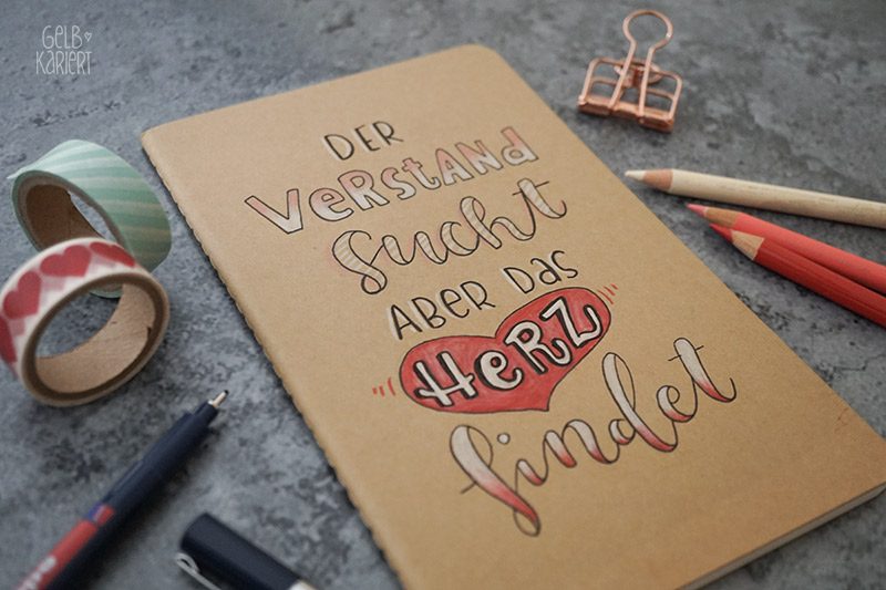 DIY: Notizheft mit Lettering - Gelbkariert