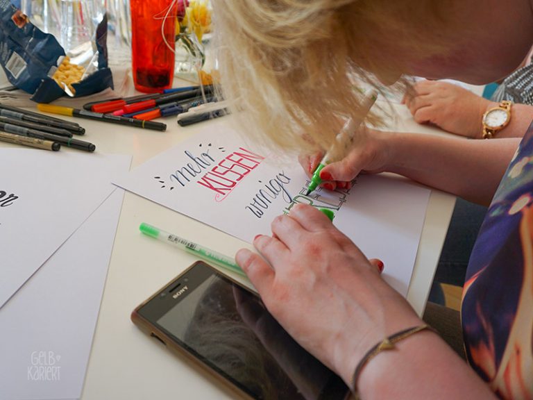 Öfter mal was Neues ausprobieren – Handlettering-Workshop | Gelbkariert